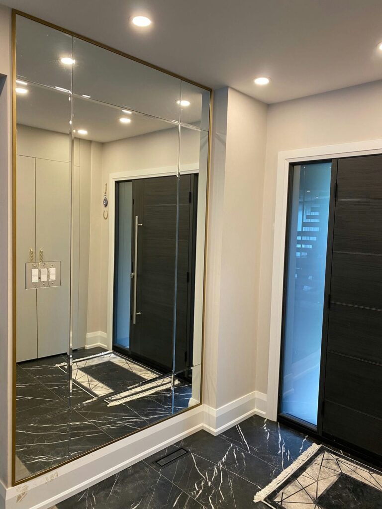 Custom Mirrors for Elegant Spaces | GTA Railings