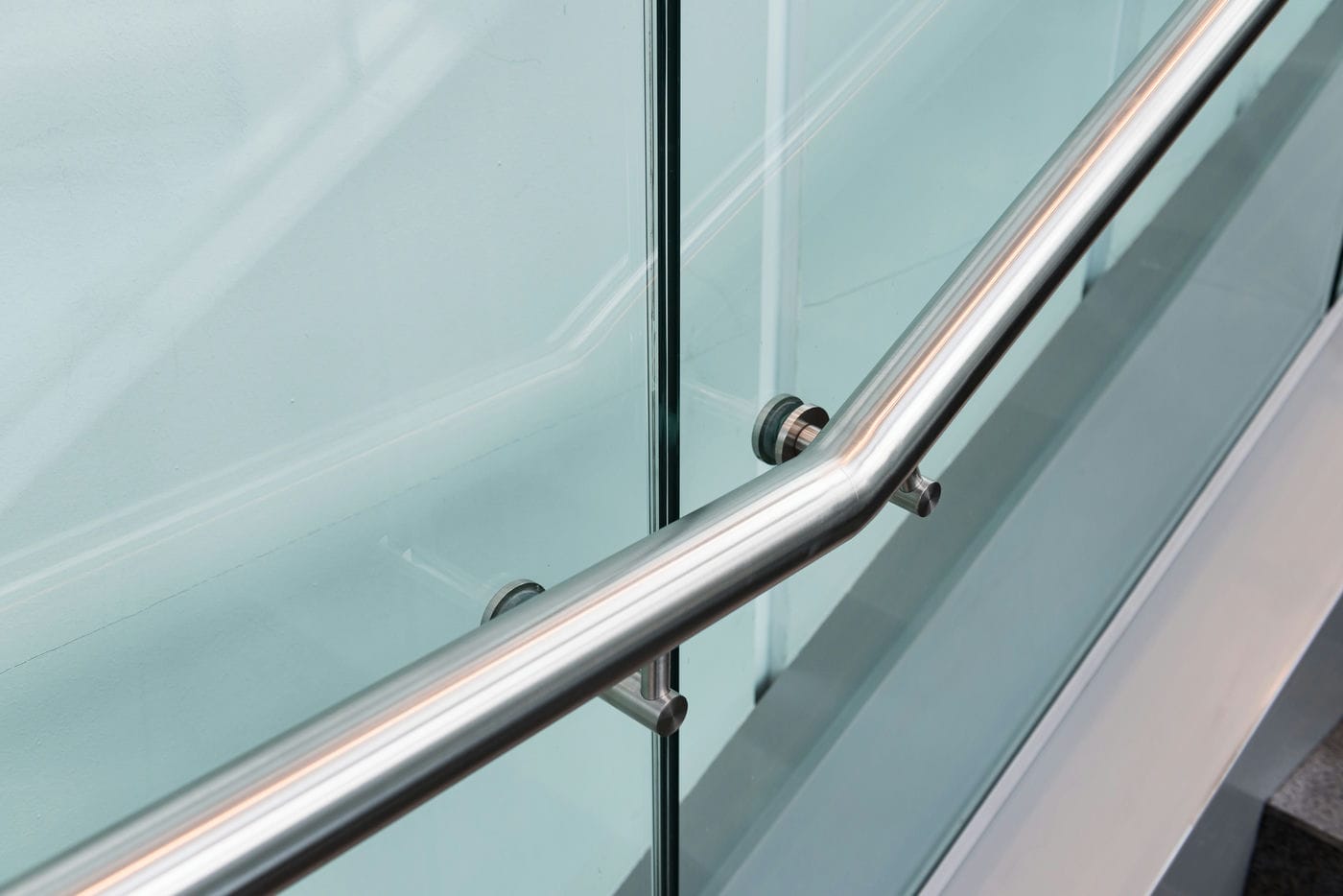 Exploring Glass Railing Systems: Clamps, Standoffs, and Channels